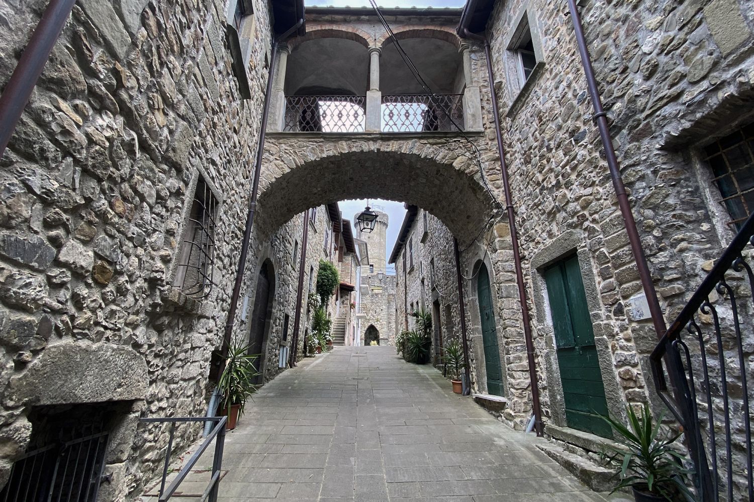 Castle Malaspina of Malgrate - Villafranca in Lunigiana