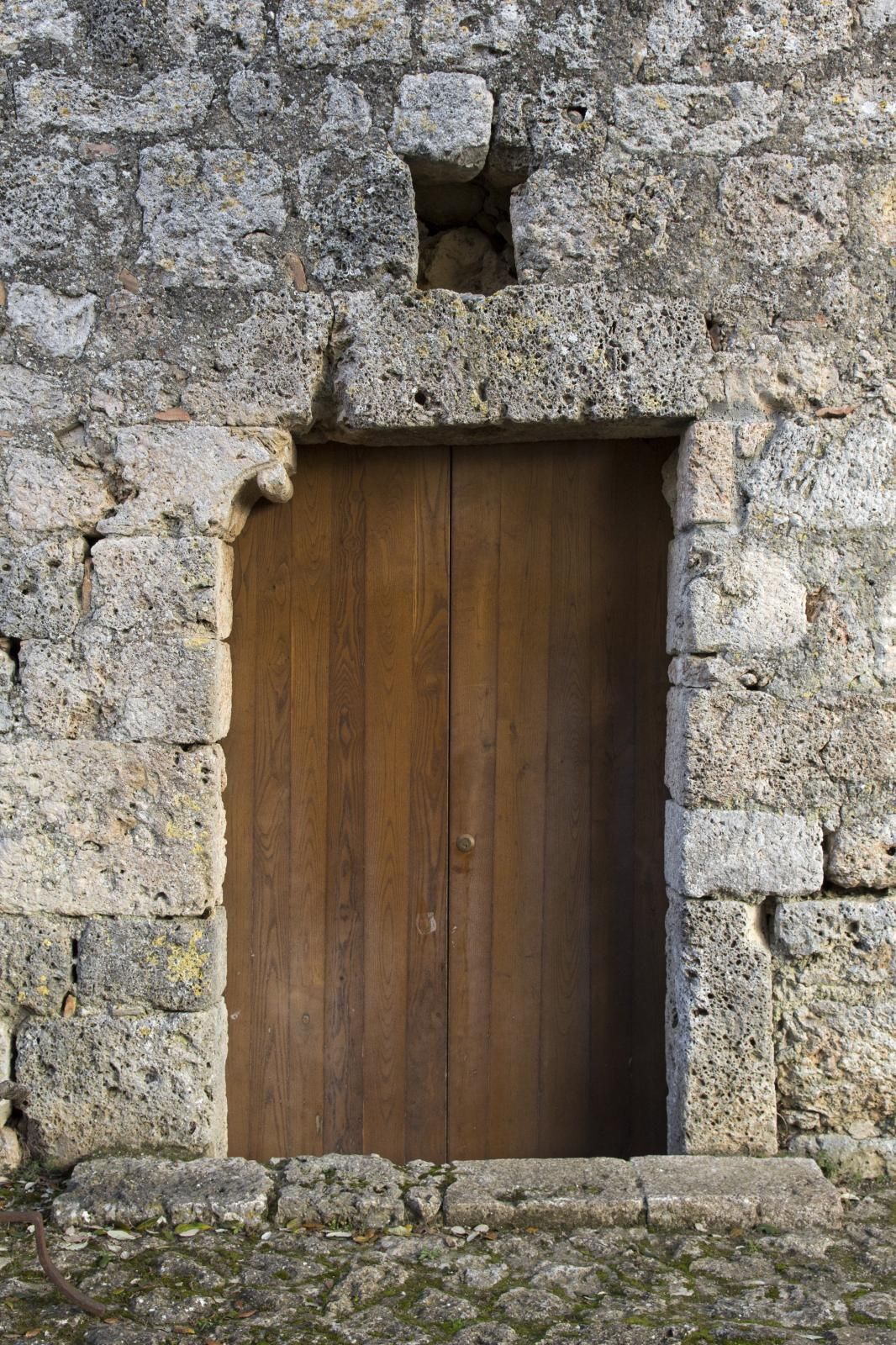 Montaguto Castle / Montagutolo del Bosco - Monteriggioni - Siena