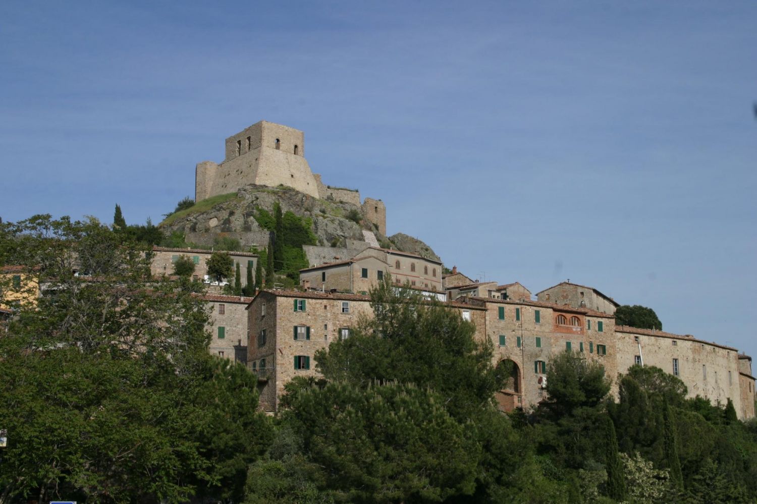 Castello di Montemassi - Alta Maremma (Roccastrada - Grosseto)